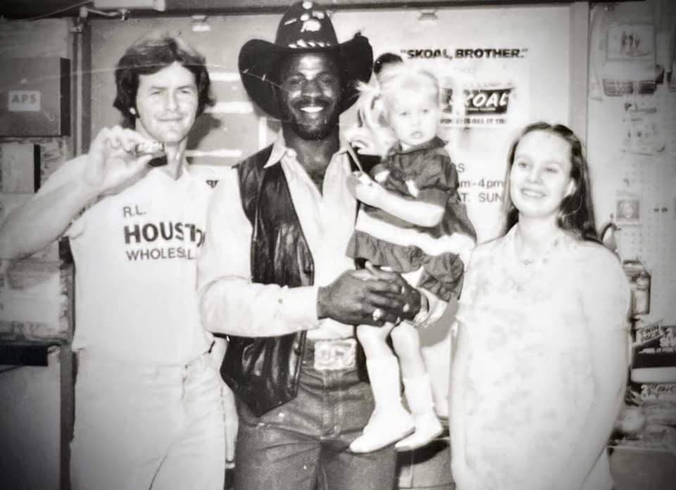 Our story – Earl Campbell's Our story – Earl Campbell's